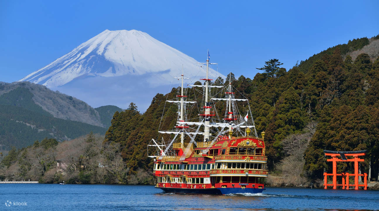 Hakone Ropeway and Pirate Ship Trip from Tokyo with Gotemba Outlets ...